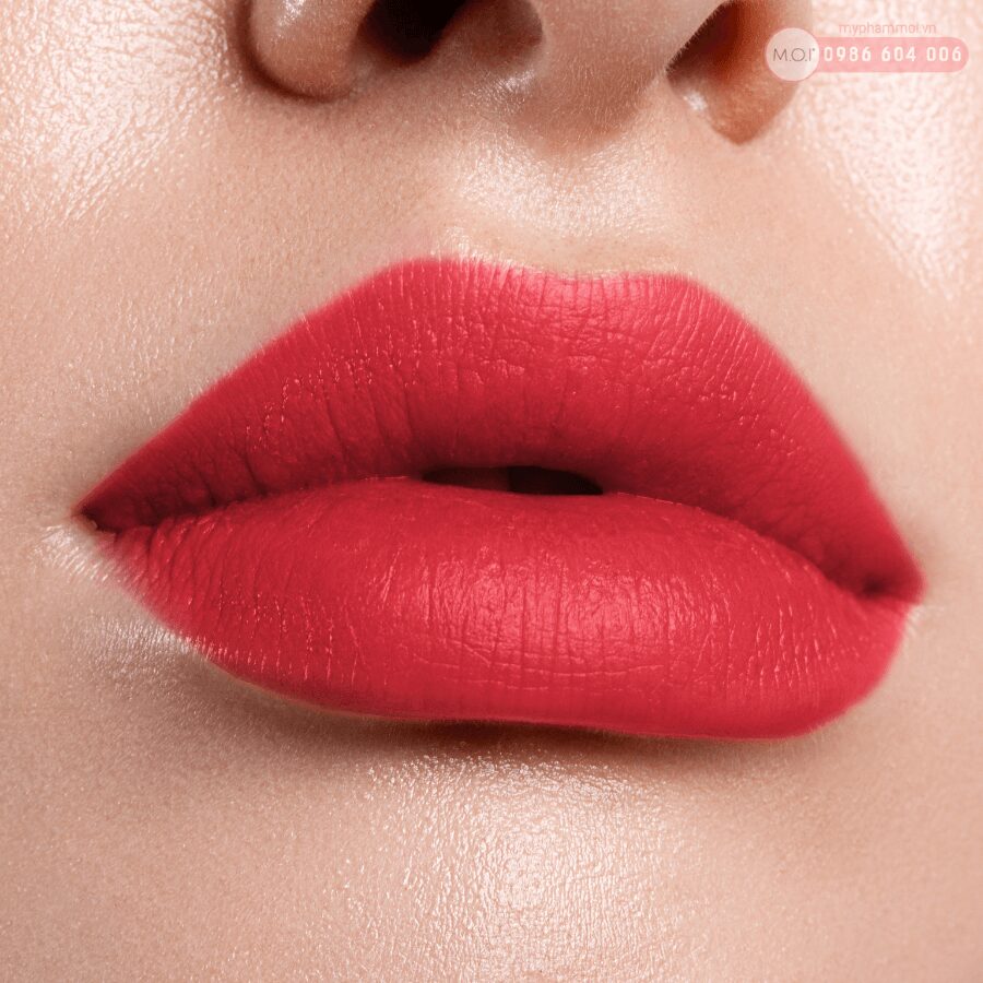 Son môi đỏ ruby là màu gì? Hợp với màu da nào?